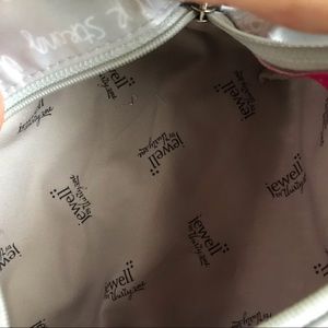 thirty-one | Bags | Jewell By Thirtyone Silver Makeup Case | Poshmark